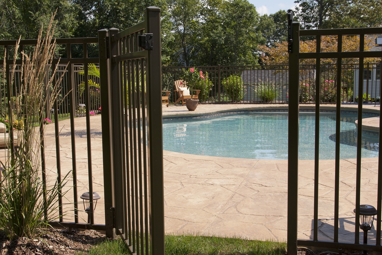 Connecticut Pool Fence Rules And Requirements Fence It In Connecticut Pool Fence Rules And Requirements Fence It In